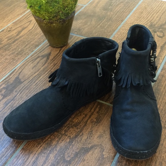 UGG | Shoes | Euc Ugg Tiana Fringe Booties | Poshmark